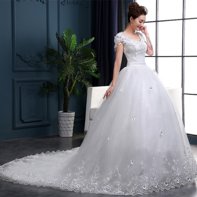 Elegant Long‑Tail Wedding Dress for Modern Brides – FashionUSD